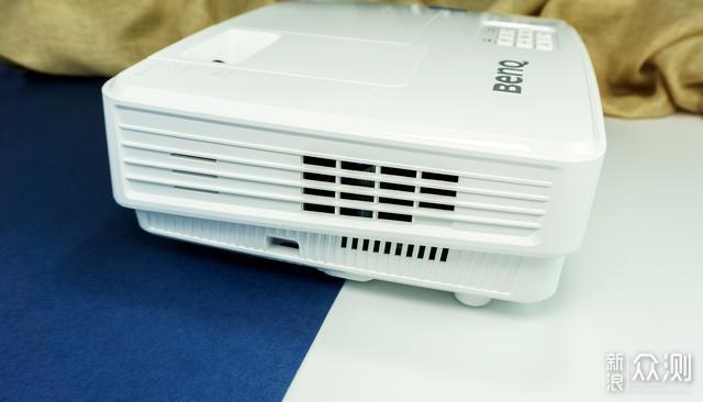 明基（BenQ）E500智能投影仪详评_原创_新浪众测