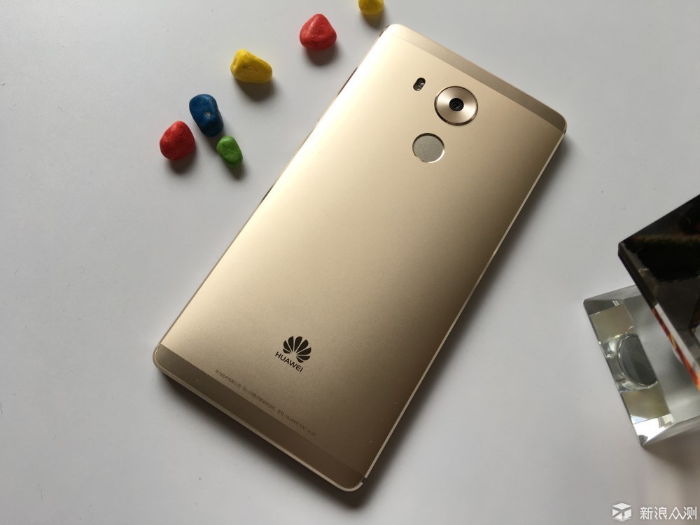表里如一，真旗舰！华为mate8深度评测_试用报告_新浪众测