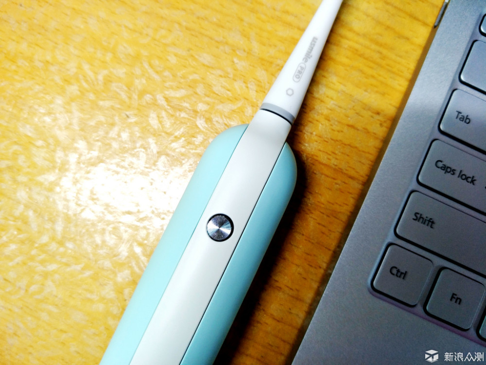 usmile U1声波电动牙刷|时尚格调 为你而生_试用报告_新浪众测