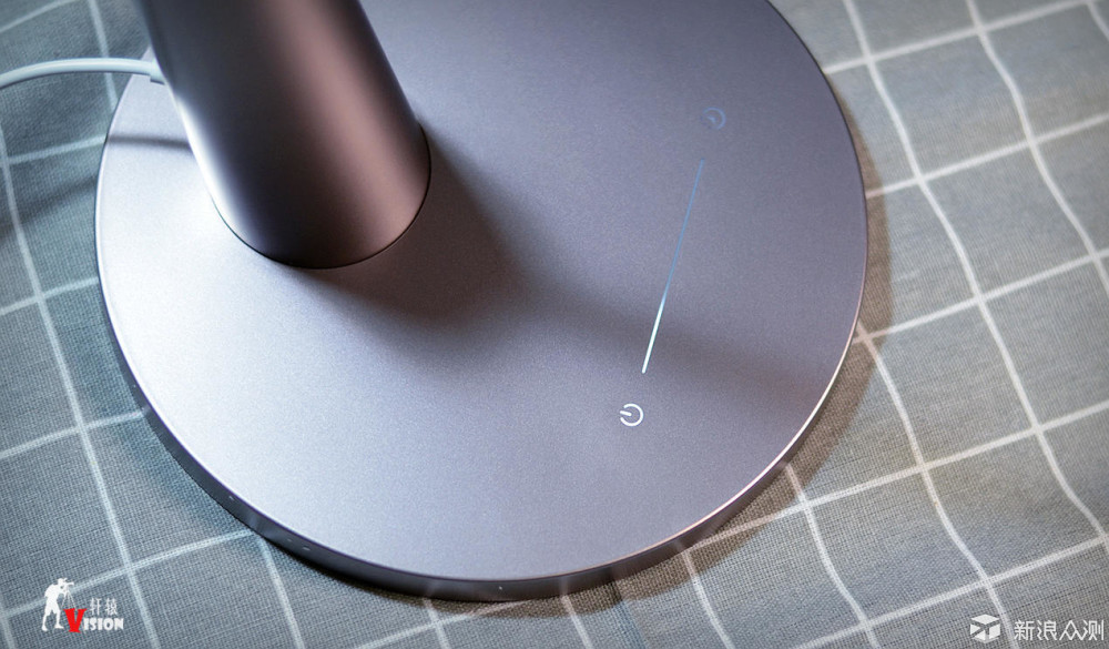 SunLike黑科技加持，Yeelight护眼台灯Pro体验_原创_新浪众测