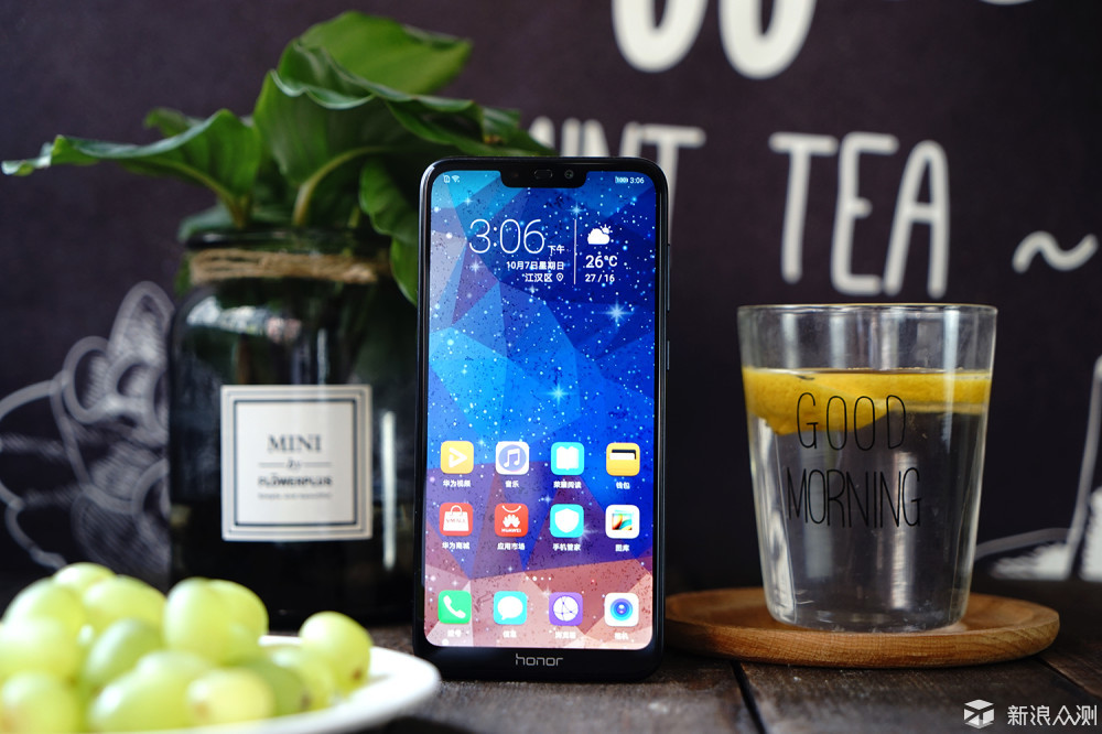 魅族Note 8定价1298，看看同价位还有哪些选择_原创_新浪众测