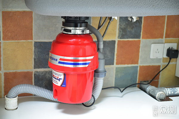 看这里，详评BECBAS贝克巴斯E70垃圾处理器_原创_新浪众测