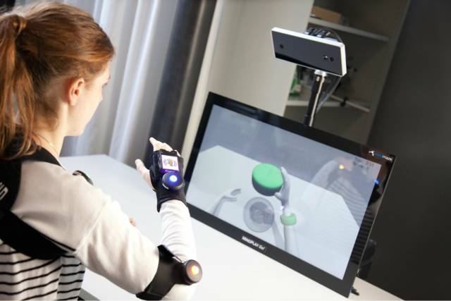 消失了快一年的 VR、AR，现在到底怎么样了?__财经头条