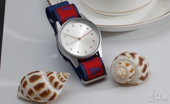 夏季街头潮流穿搭，HyperGrand石英表不能少！_试用报告_新浪众测