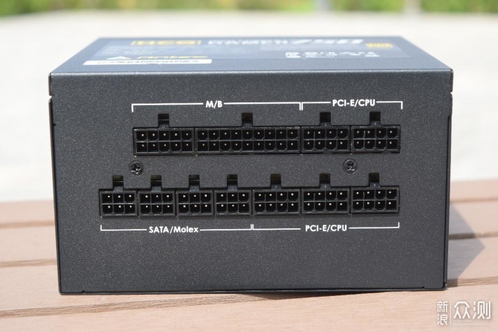 全日系电容，安钛克HCG750金牌全模组拆解点评_原创_新浪众测