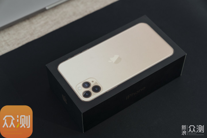 十年果粉讲述新一代Pro Max与XS Max详细对比_试用报告_新浪众测