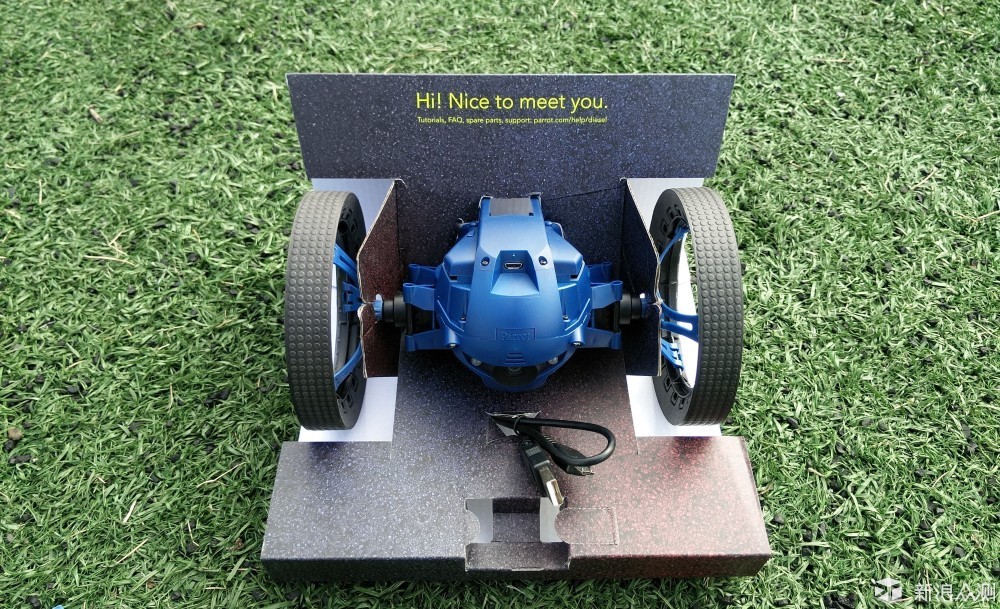 让生活更有趣--Parrot机器人带你看世界_试用报告_新浪众测