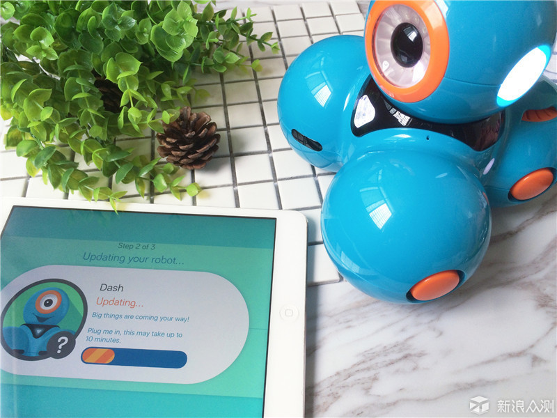Dash智能机器人，孩子的第一个玩伴_原创_新浪众测