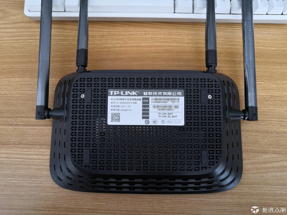 TP-LINK WDR5620千兆版无线路由器开箱简评_原创_新浪众测