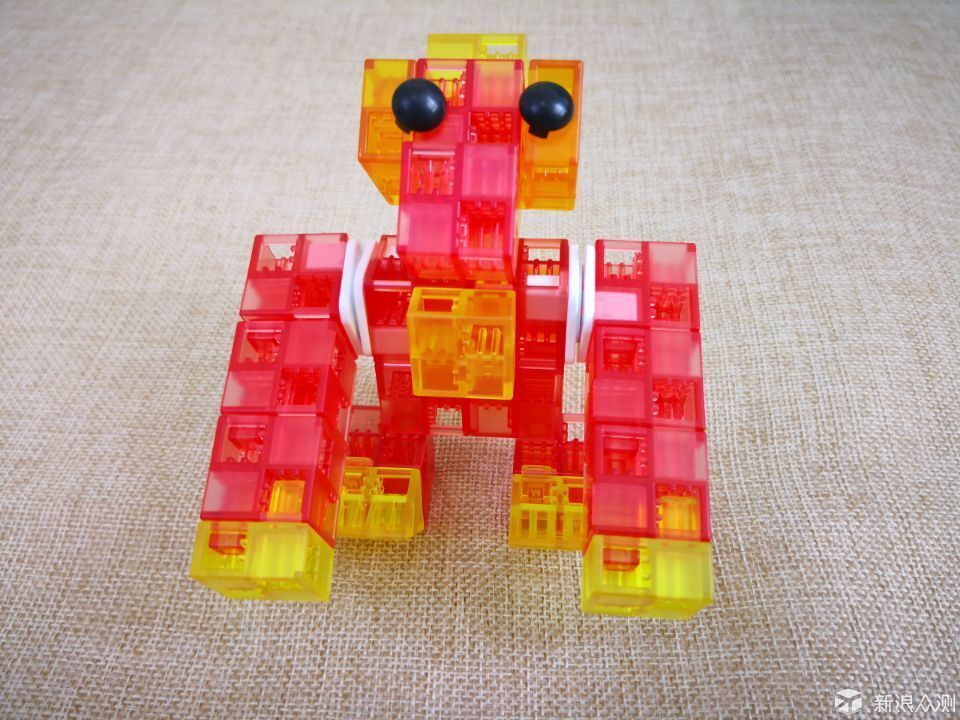 索尼KOOV机器人，看我七十二变_试用报告_新浪众测