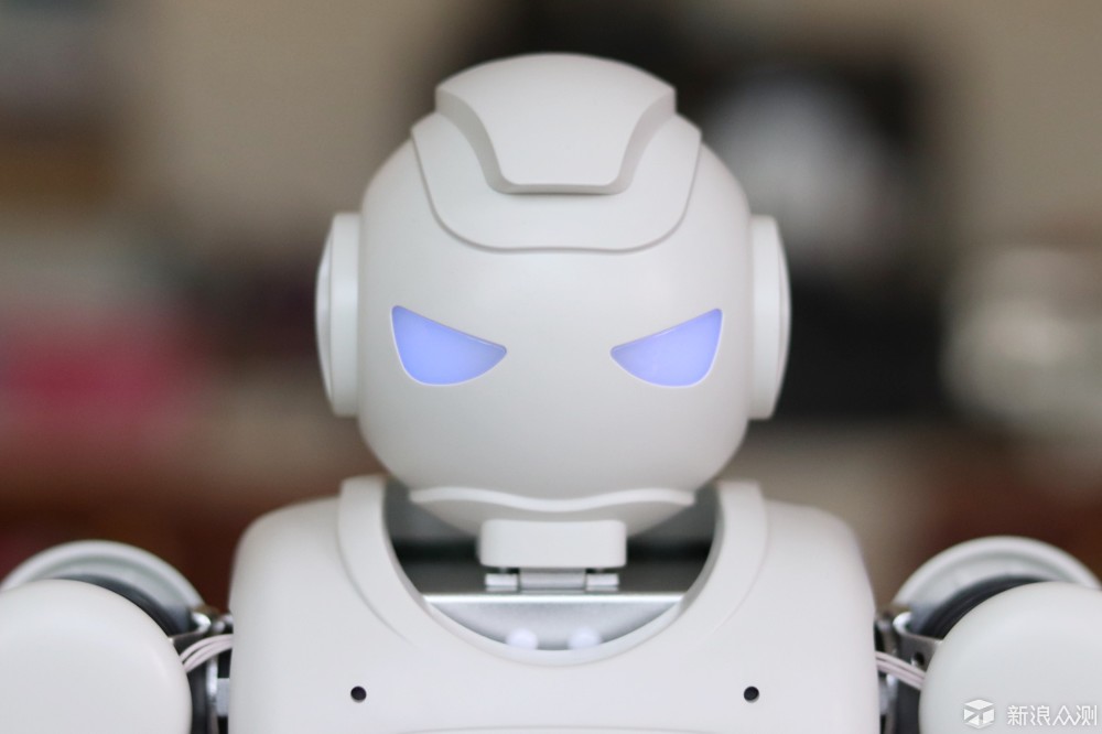 优必选Alpha Ebot，科技教育让资源平等化_试用报告_新浪众测