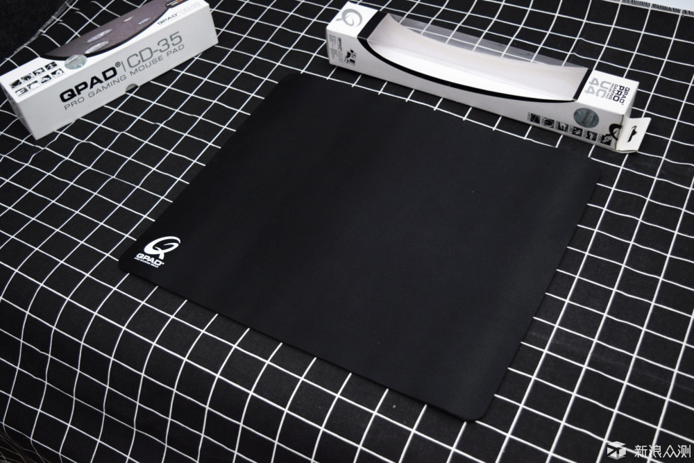 经典的FPS游戏鼠标垫QPAD UC-44体验与对比_原创_新浪众测