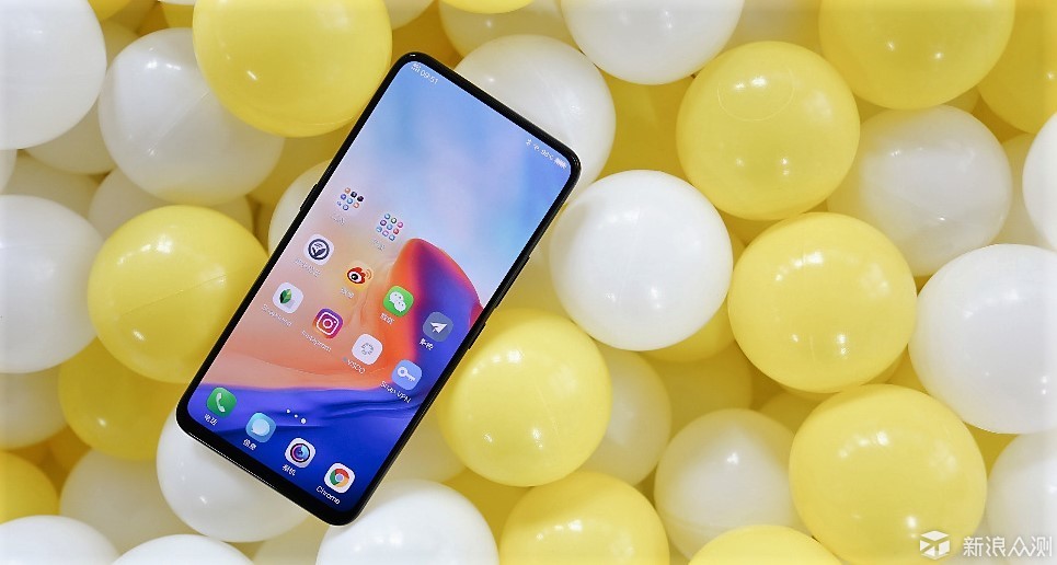 OPPO Find X与vivo NEX两款旗舰，你Pick谁_原创_新浪众测