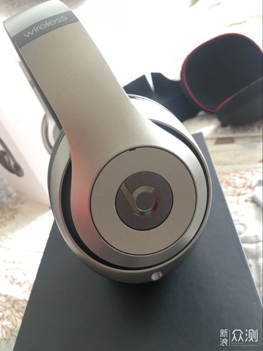 苹果旗下潮牌beats studio3无线蓝牙耳机评测_原创_新浪众测